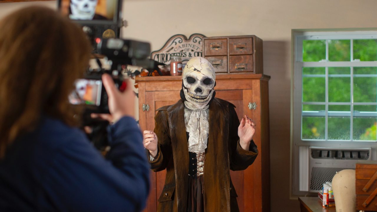 Firefox Presents: Cosplayer Rachel Maksy gives main character energy